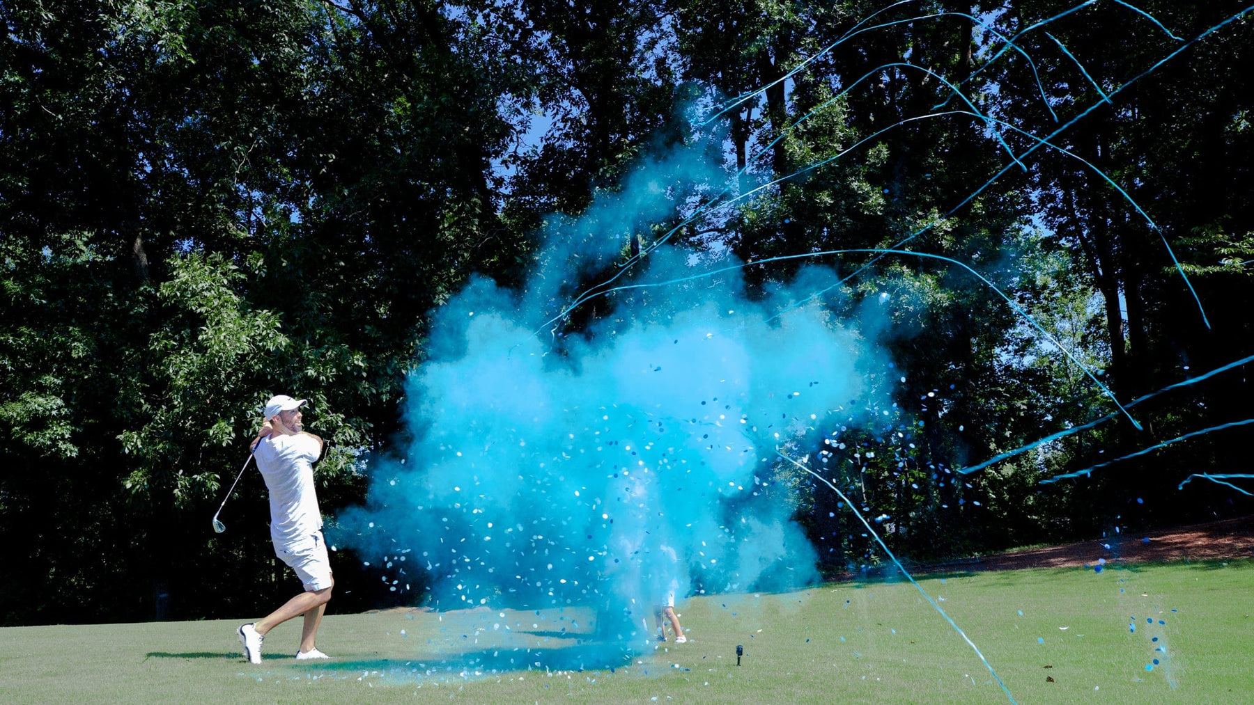 XL Golf Ball Gender Reveal – POOF THERE IT IS!